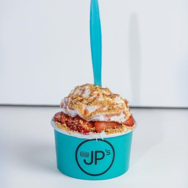 20+ Creative Takeout Cup Designs for Inspiration