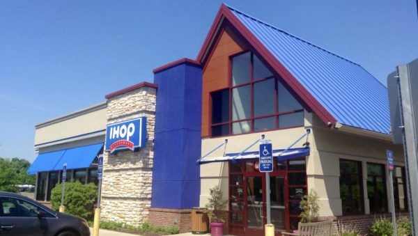 Restaurants Open 24 Hours Around The Country | Full List